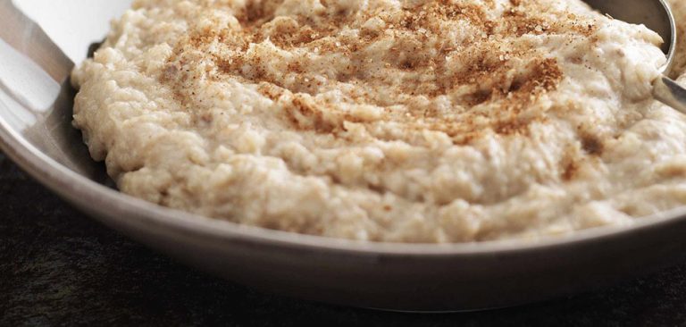 Traditional Food of UAE | Complete Guide To Emirati Cuisine